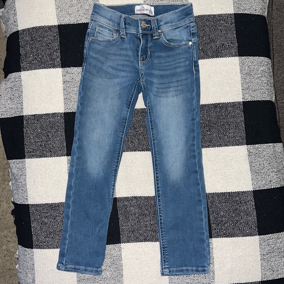 Jordache | Bottoms | Jordache Girls Skinny Jeans Pre Loved Worn Only 3 ...